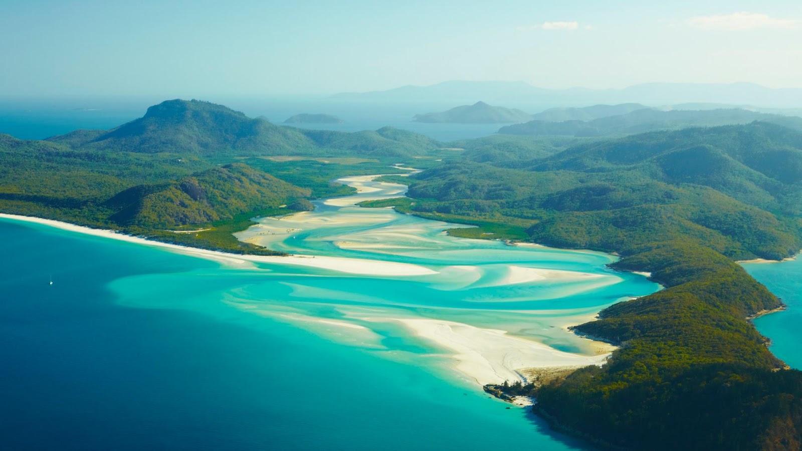 Great Barrier Reef Geology & Geography - Tourism Images