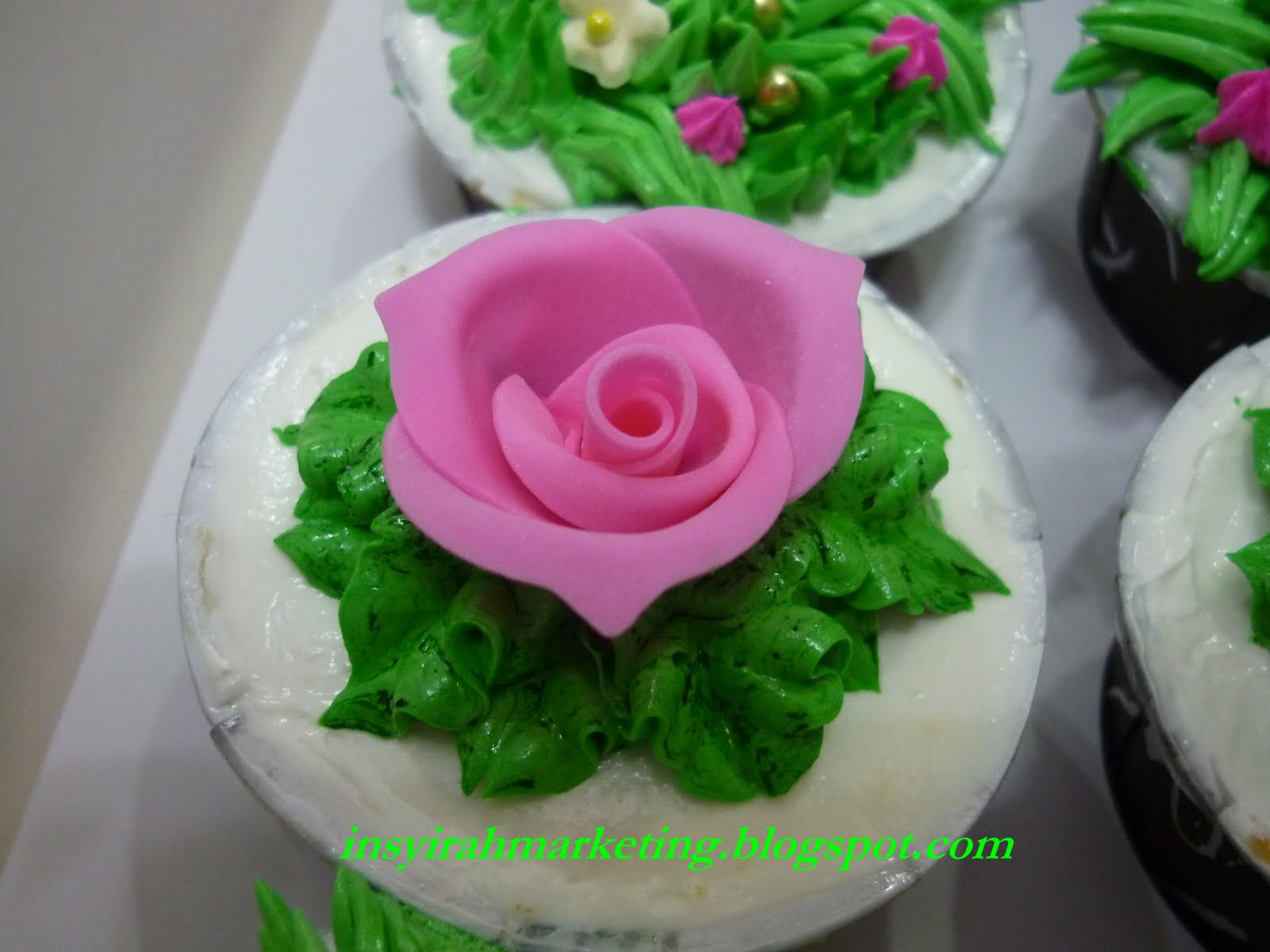 Chocolates for All: KOLEKSI KEK CAWAN COMEL