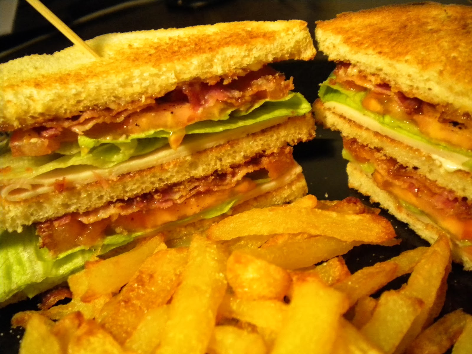 Cookingaround : Best Double Decker Clubhouse Sandwich