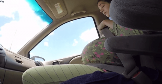 This Couple Gave Birth To A Baby In The Car And Caught It All On Camera ...