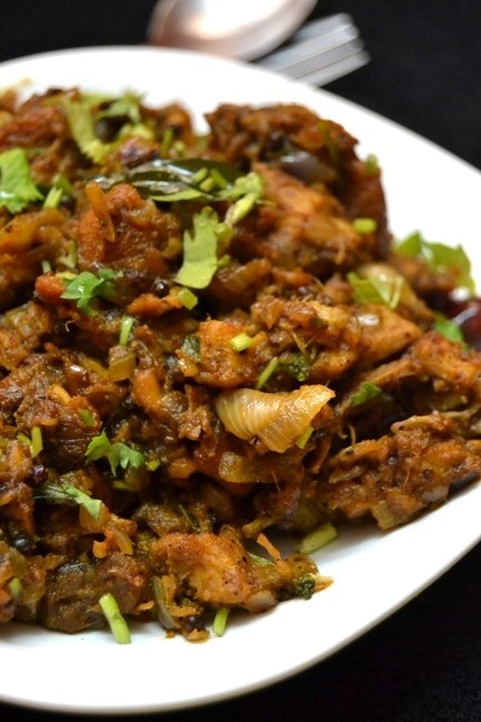 Vaniensamayalarai: Kutralam Famous Pichipotta Nattu Kozhi / Shredded ...