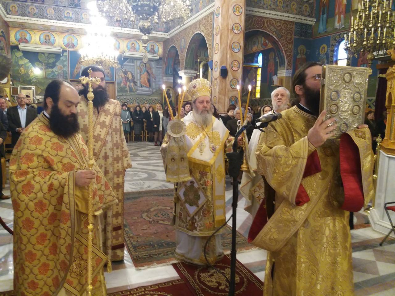 Θεοφιλέστατος Επίσκοπος Κερνίτσης κ. ΧΡΥΣΑΝΘΟΣ: ΚΥΡΙΑΚΗ ΤΩΝ ΒΑΪΩΝ ΣΤΟΝ ...