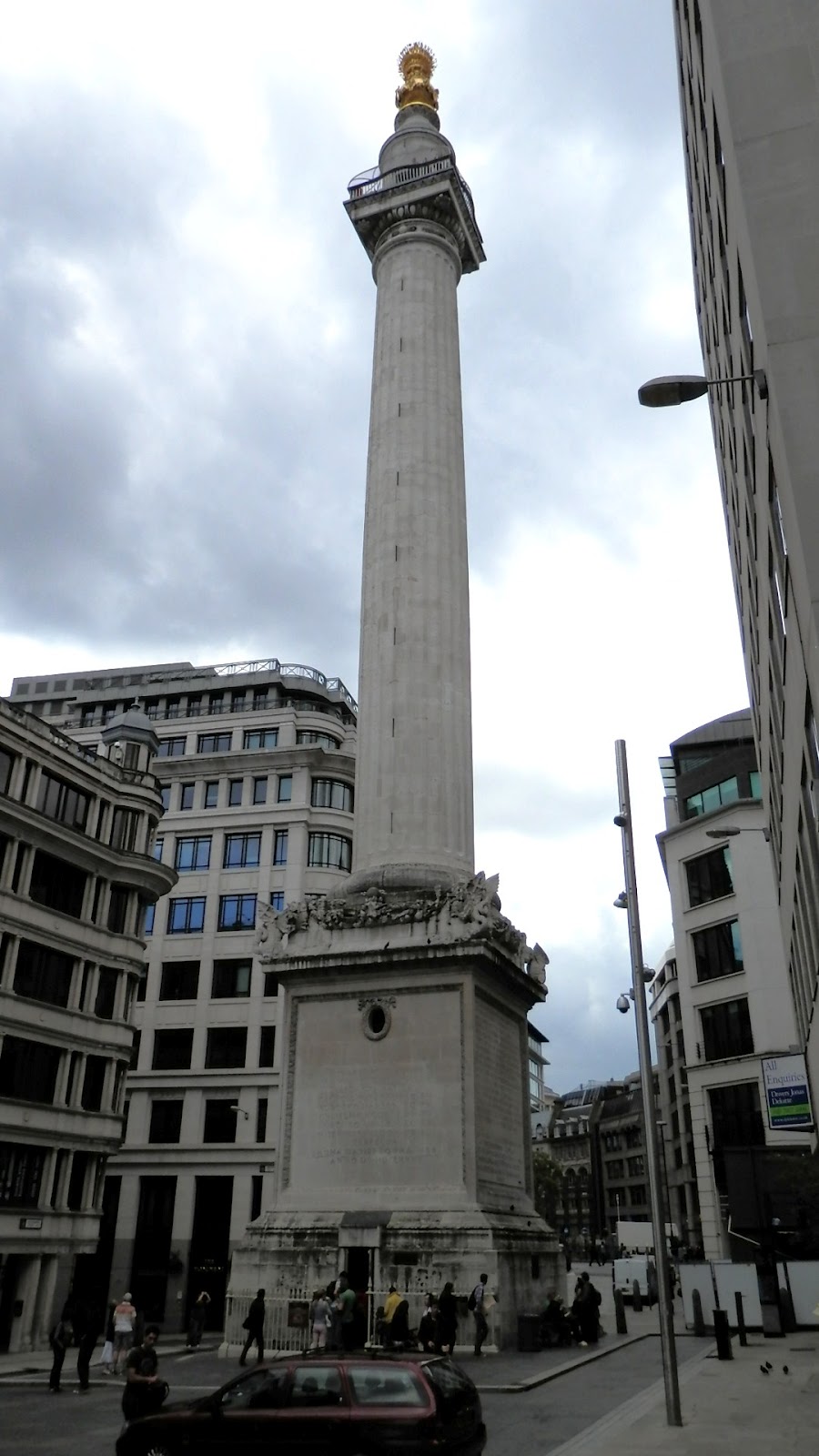 Travel with Kevin and Ruth: Tower Bridge and the Fire Monument