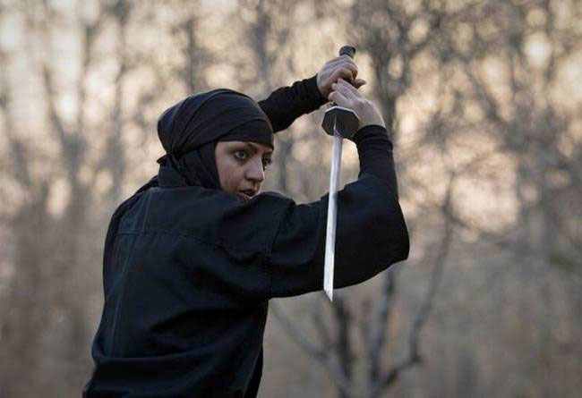 THE NINJA WOMEN IN IRAN, BEAUTIFUL BUT DEADLY. ~ WORLD OF STORY