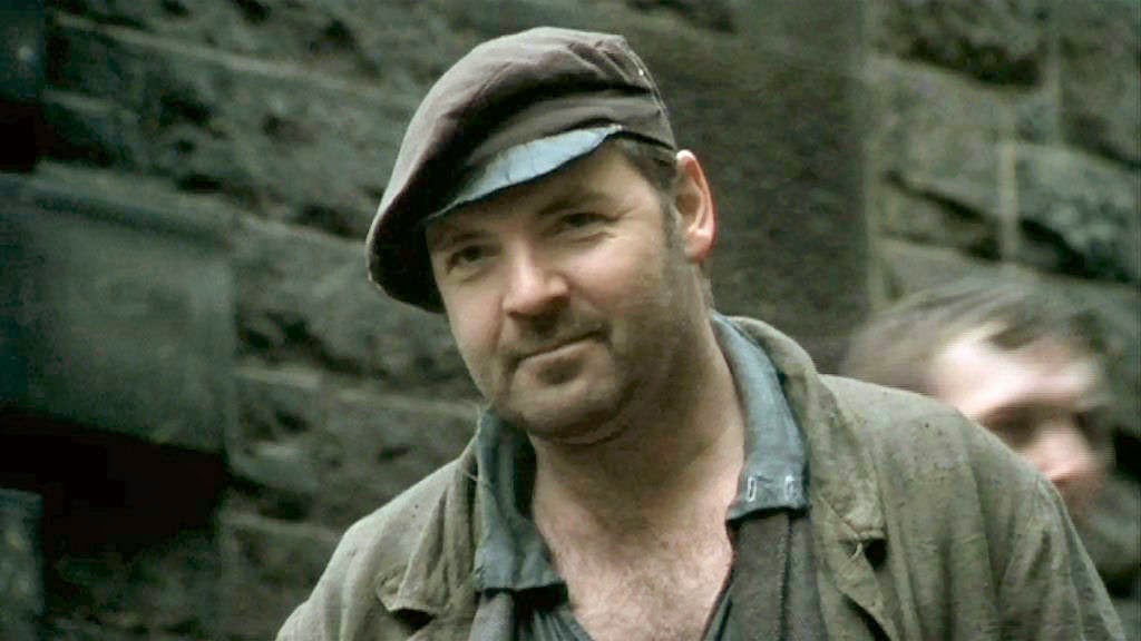 Hamlette's Soliloquy: "North & South" (2004)