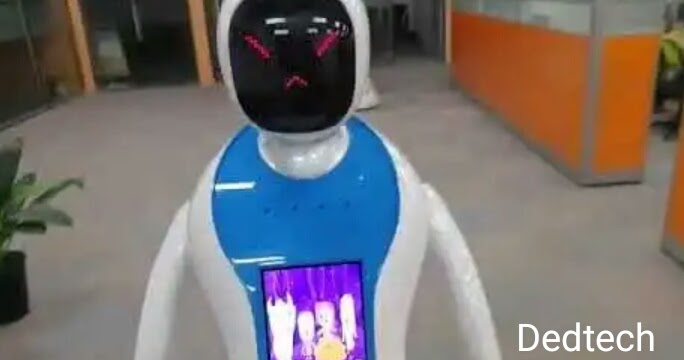 Csjbot / Robot Waiter Amy starts speaking Spanish now! - DTECH