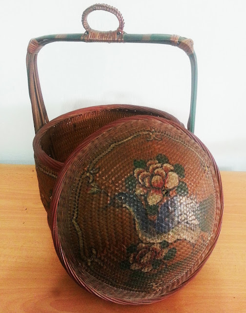 Chinese Antiques : Single Tier Chinese Customary Baskets