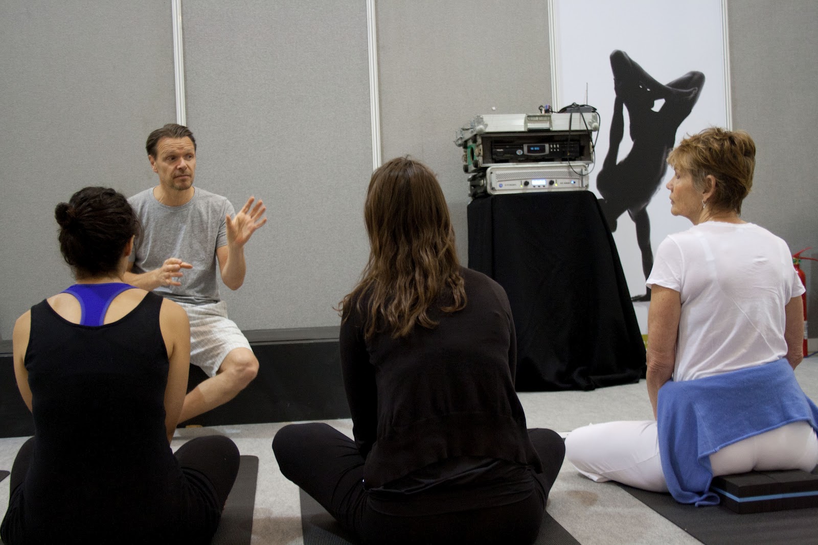 agoy UK: Intimate Yoga Session with Howard Napper