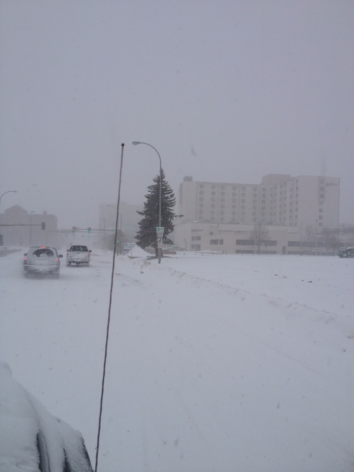 Rocknquilts: Drunkard's Path through the Snow!