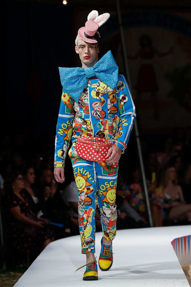 Moschino Spring-Summer 2019 Menswear Collection - Los Angeles