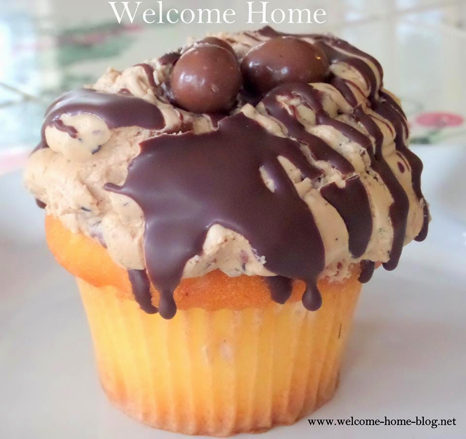 Welcome Home Blog: Vanilla Cupcakes with Espresso Butter Cream Frosting