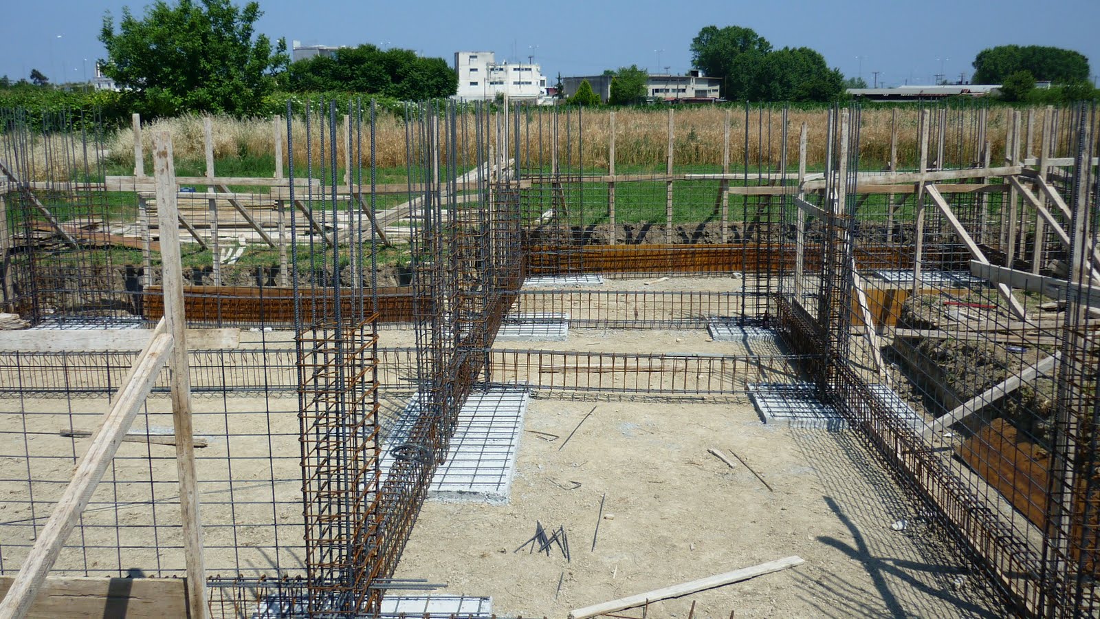 ΕΡΓΑΣΙΕΣ ΣΙΔΗΡΟΥ ΜΠΕΤΟΝ - KAΤΑΣΚΕΥΗ -ΤΟΠΟΘΕΤΗΣΗ