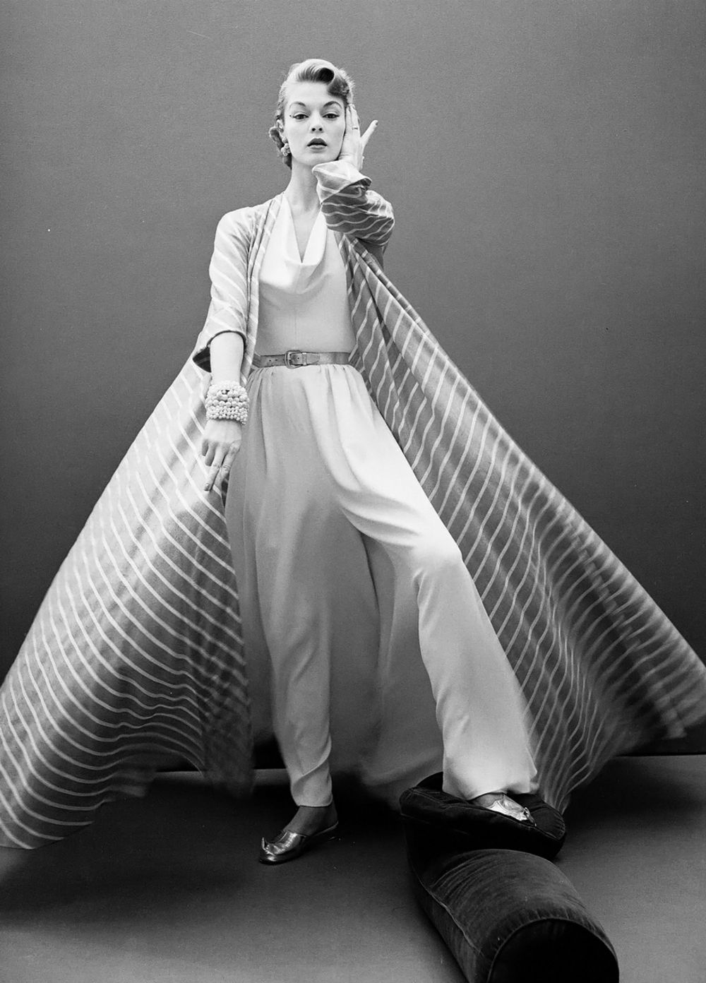 40 Stunning Black and White Photos of Jean Patchett, a Model Who Helped ...