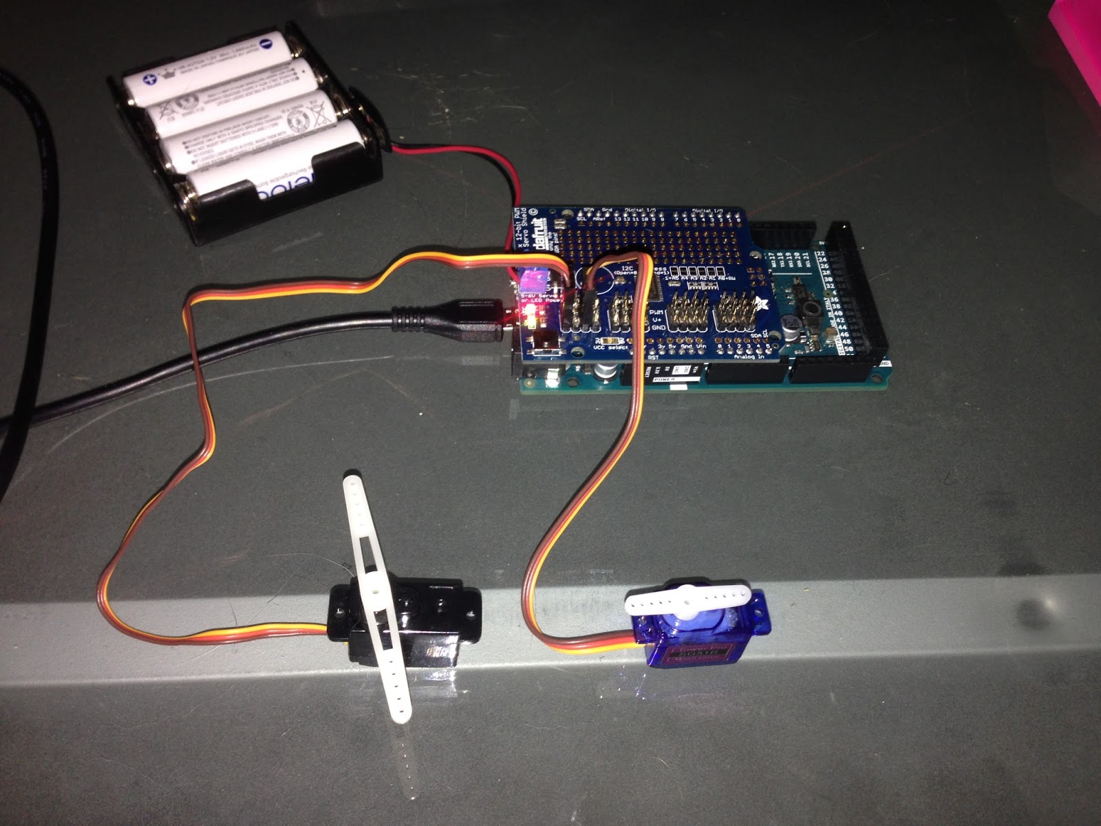 Clint's Projects: Servo Controller: Servo Control via Serial Monitor