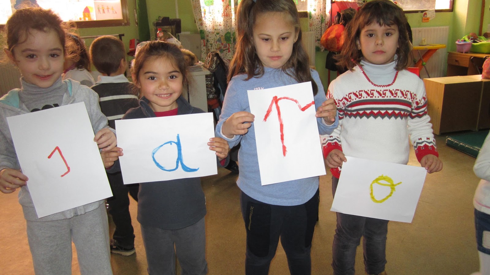 maestranainfantil: LECTOESCRITURA DIVERTIDA (FORMANDO PALABRAS)