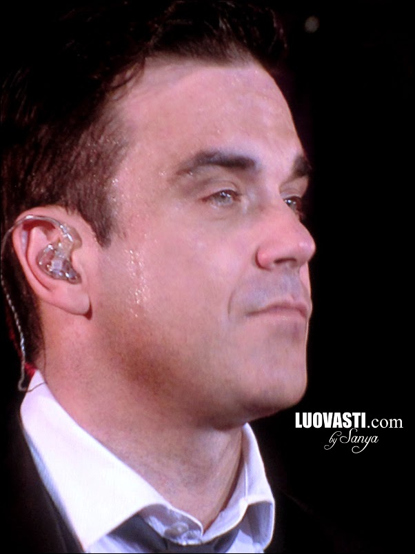 Luovasti.com by Sanya: Robbie Williams live@ Helsinki 18.5.2014