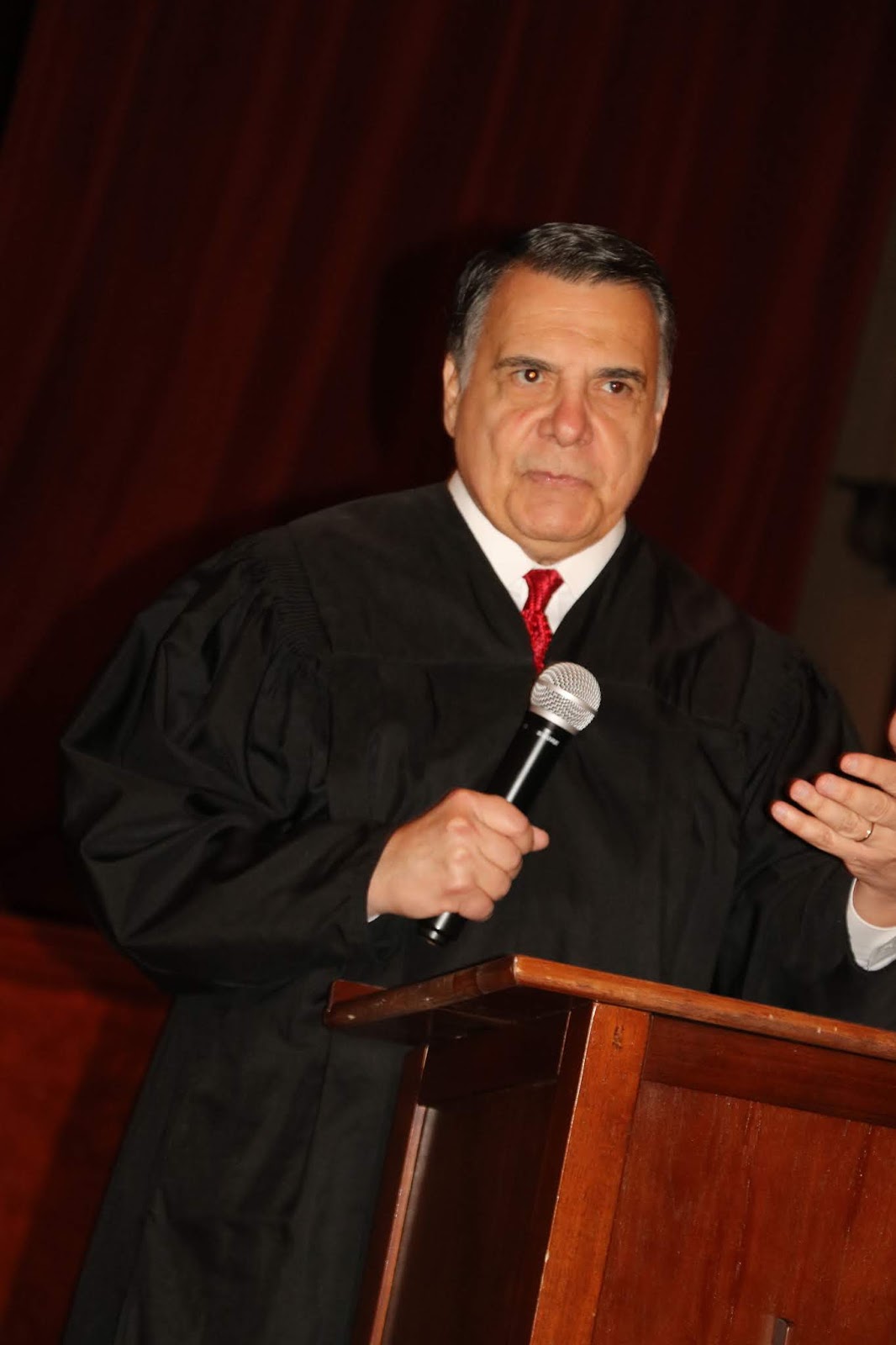 Walker Report - Shedding Light on Bexar County: Community Swearing-in ...