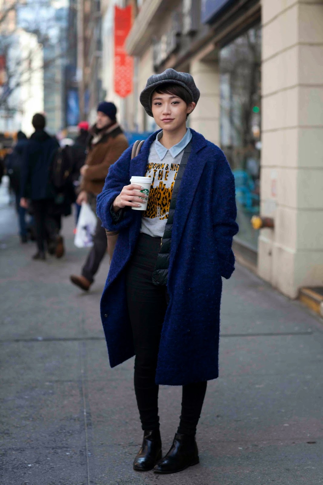 Street Gazing: Street Gazing... Newsboy cap style.