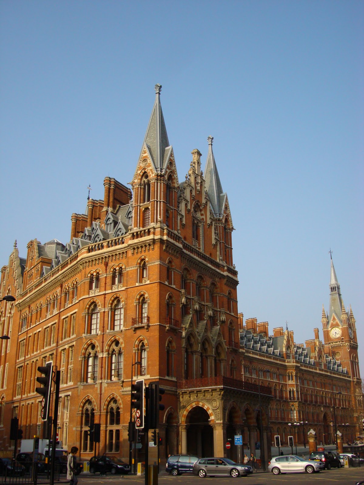 Inspiration for Zoe: Gothic London