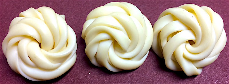 THESE BUTTONS LOOK LIKE PASTA