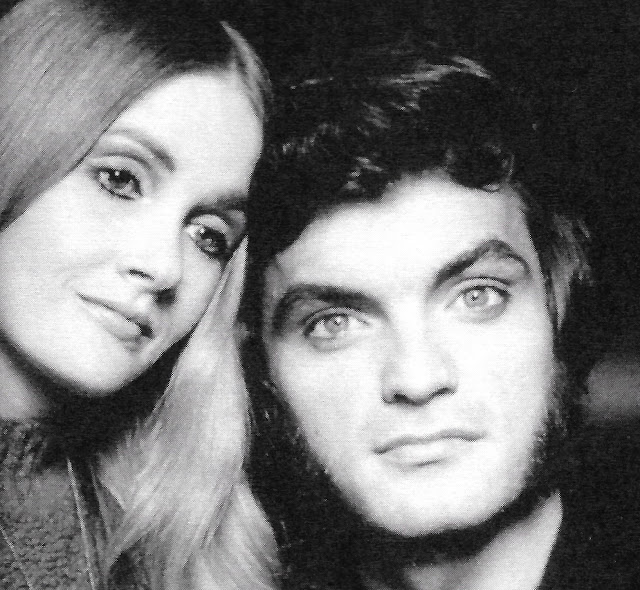 Shadows on the Wall: An Online Dark Shadows Fanzine: Nancy Barrett and ...