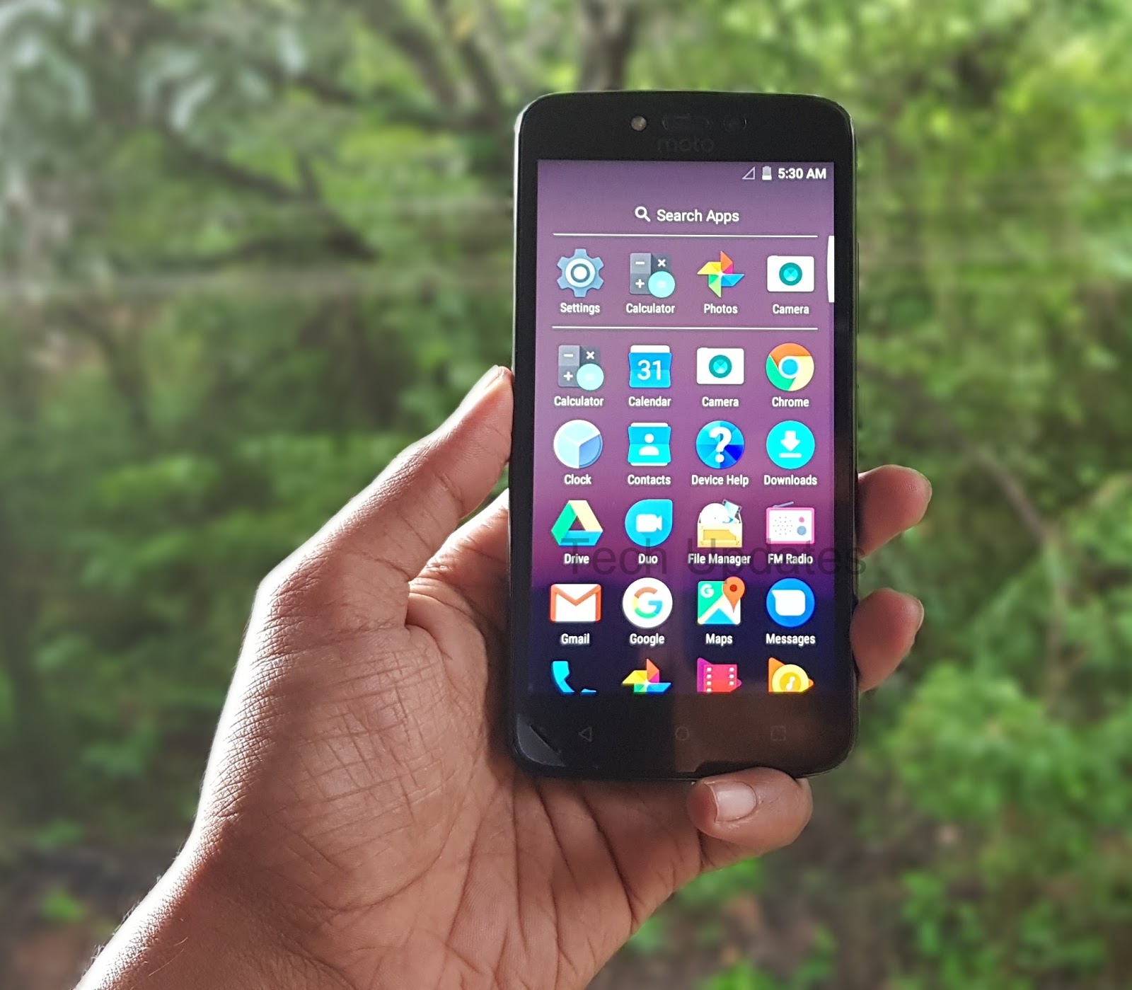 Moto C Plus First Look & Photo Gallery - Tech Updates