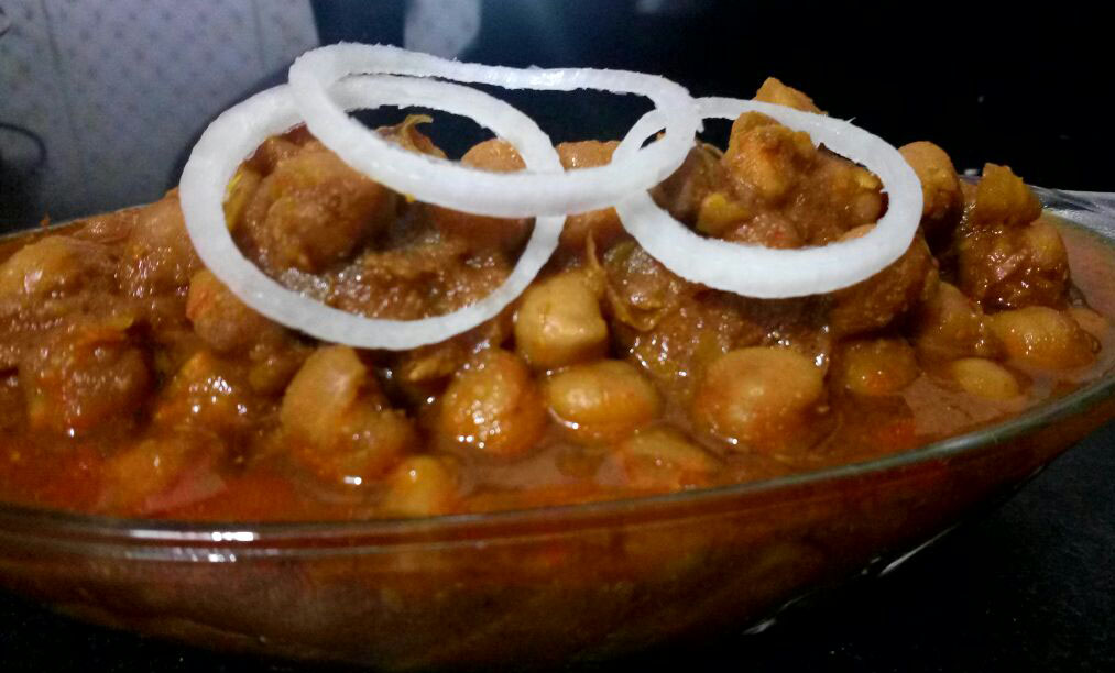 How to make Punjabi Chhole