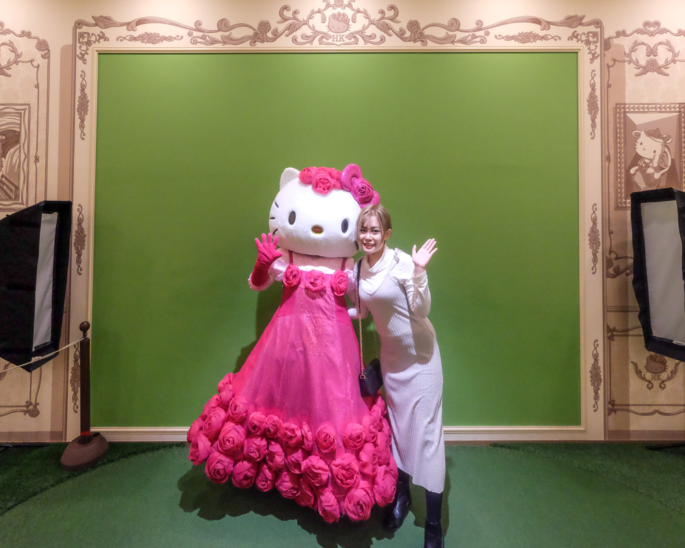 Sanrio Puroland - Hello Kitty Theme Park in Tokyo - Stella Lee ...