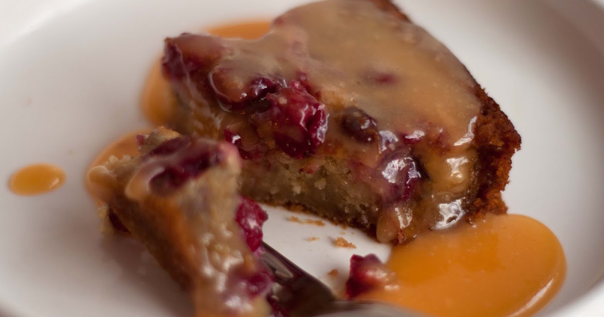 Aesthetic Nest: Cooking: Cranberry Pudding for Christmas