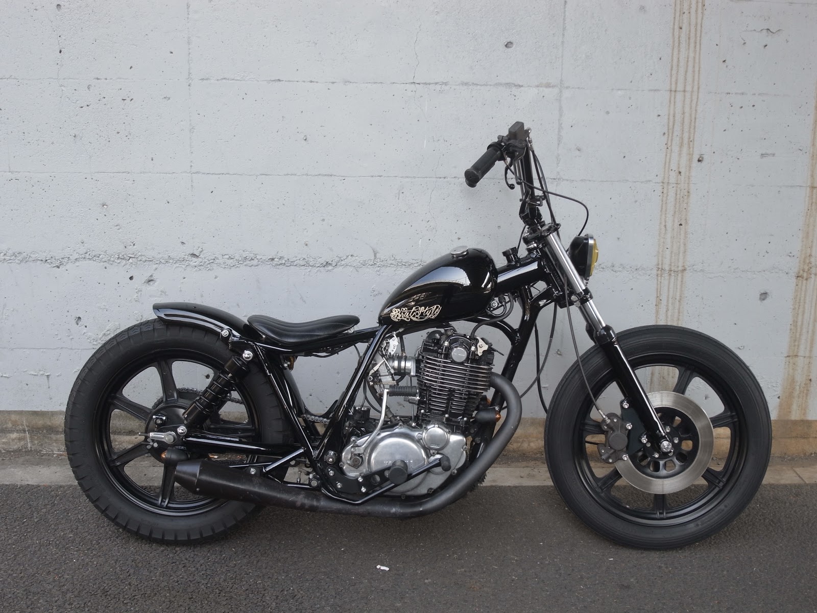 BTV: USED BIKE SR400 Chopper