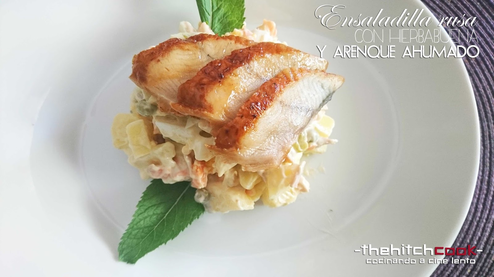 THE HITCHCOOK: ENSALADILLA RUSA CON HIERBABUENA Y ARENQUE AHUMADO ...