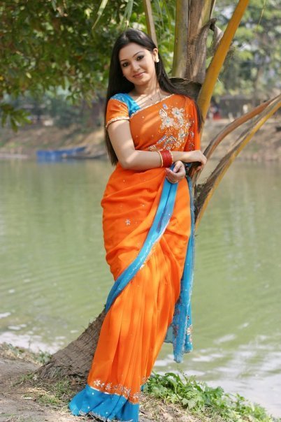 PROVA HOT WALLPAPERS