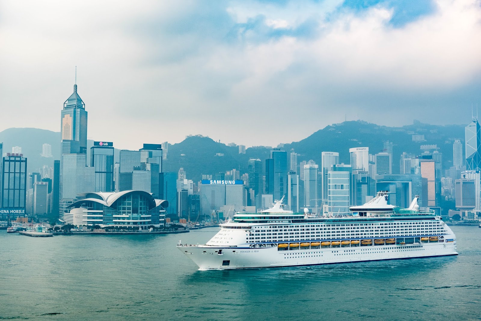 Kee Hua Chee Live!: VOYAGER OF THE SEAS IS ONE OF THE WORLD'S GREATEST ...