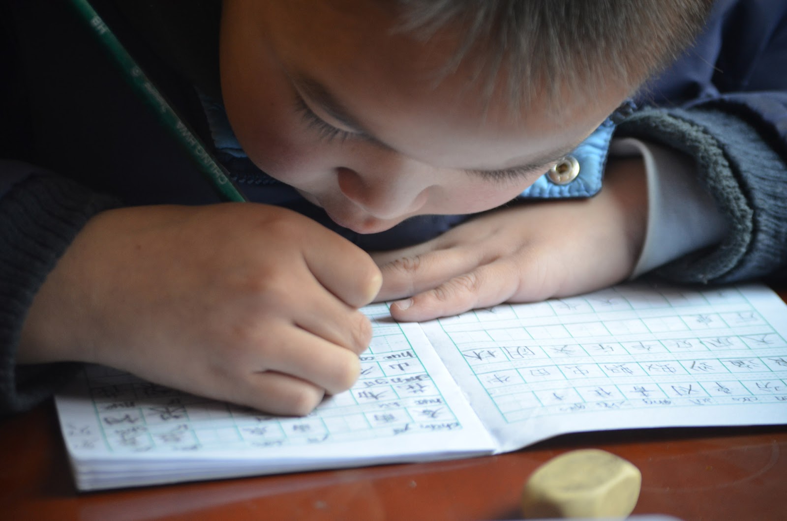 RISING HORIZONS: Sensory Strategies for Handwriting Skills