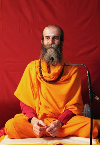 YO SOY EL QUE SOY: Contemplaciones sobre el Atma Sakshatkara - Swami ...