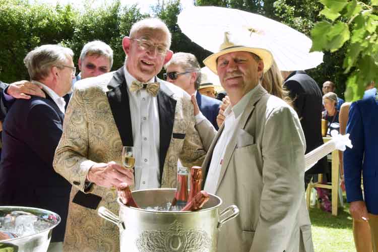 .: Francois Naude's 9th annual auction of Le Vin de François