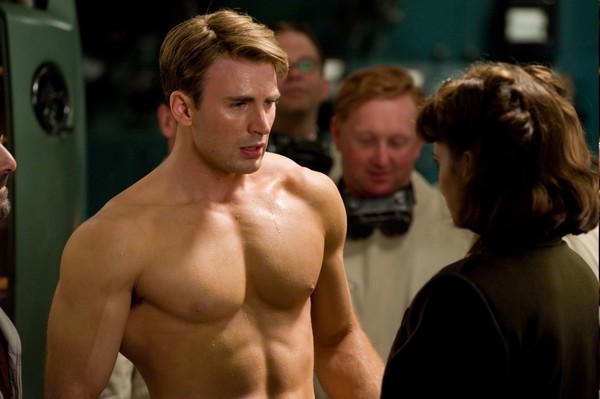 Dave's Buttoned-Up Mind: Captain America - Movie Review