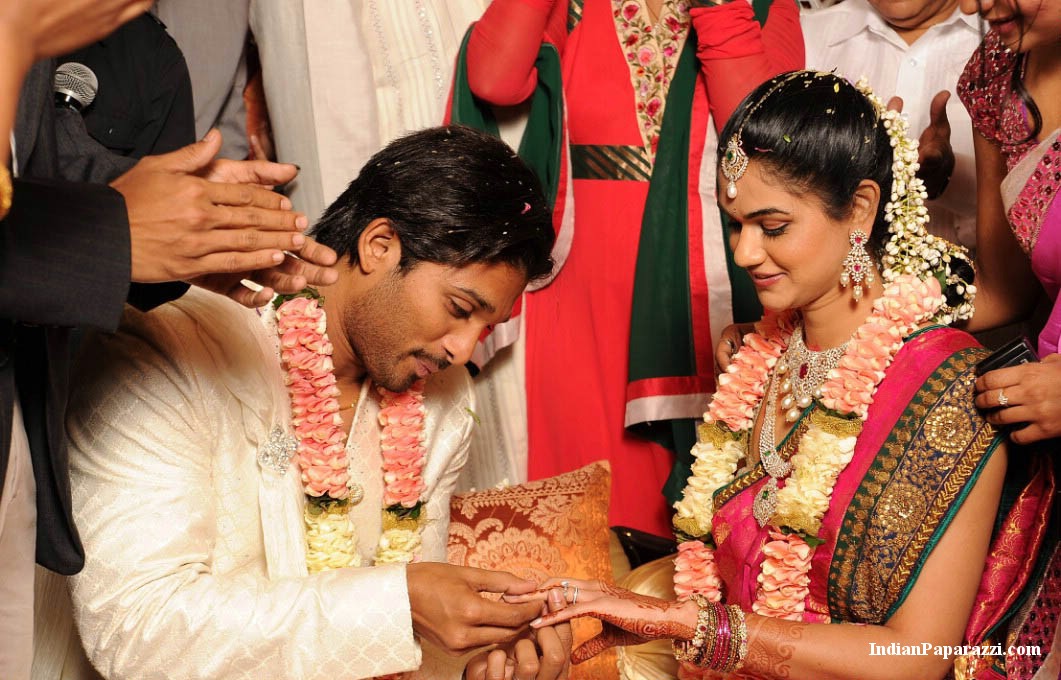 Light Tattoo: Allu arjun honeymoon in New Zealand with Sneha Reddy ...?