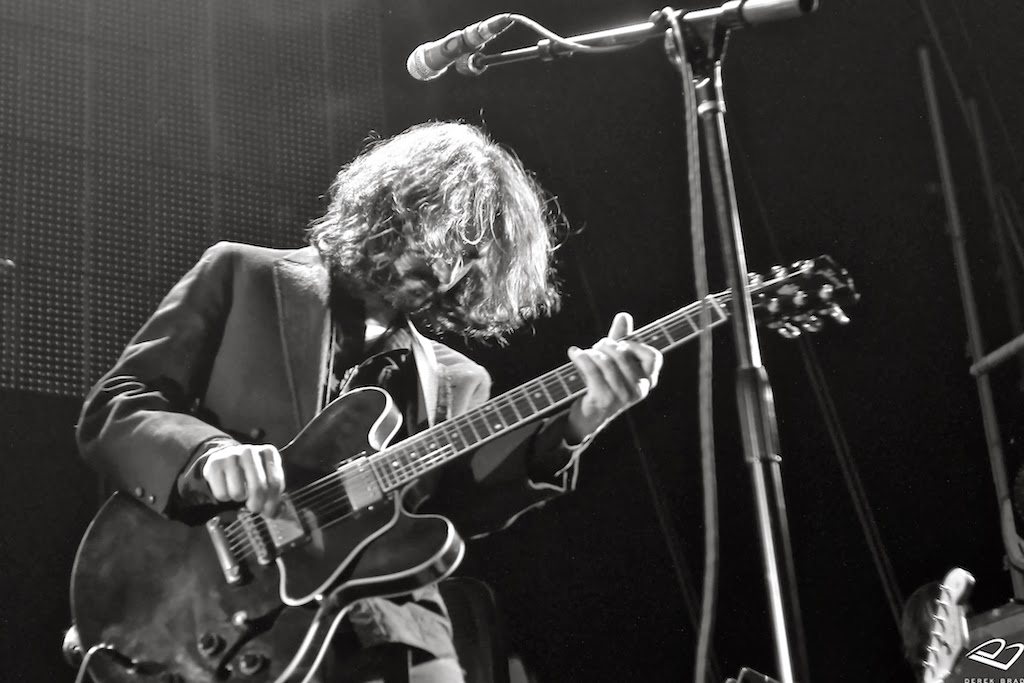 Derek Brad Photography: The Ghost of a Saber Tooth Tiger (GOASTT)