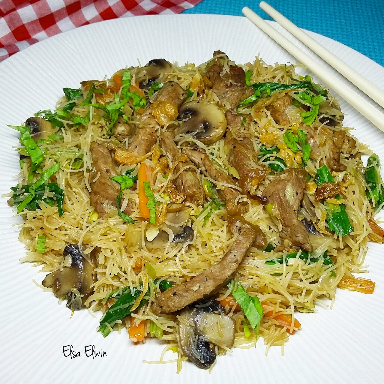 Elsa Elwin: Mee Hoon Goreng Daging