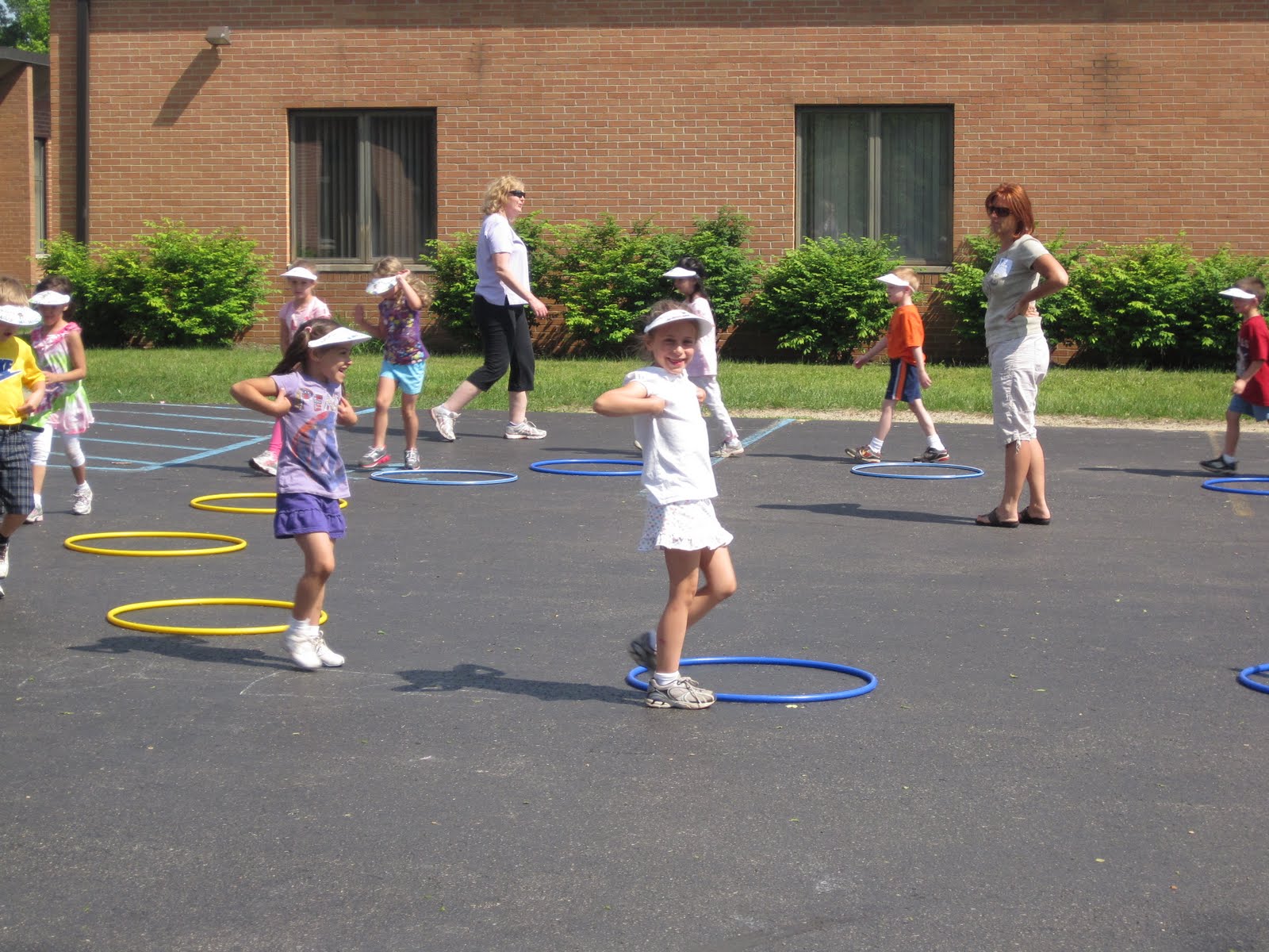 Katie-Megan-Jessica: Walkathon and Kinder Kids Olympics