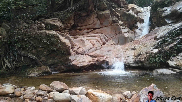 Top 3 waterfall in Kuching to go with family and friends easily