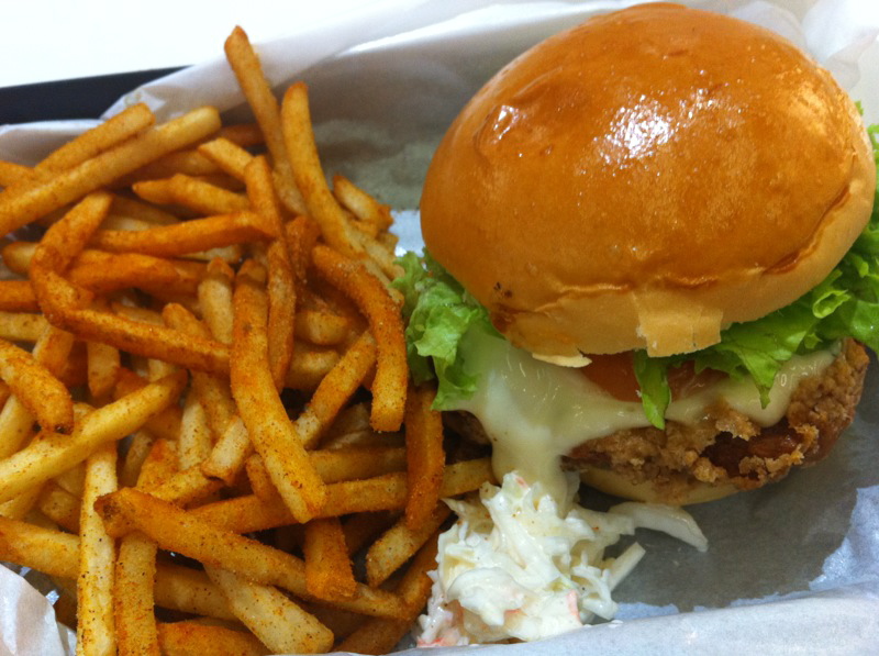 Ms Skinnyfat: Fastfood Review: Everything with Fries