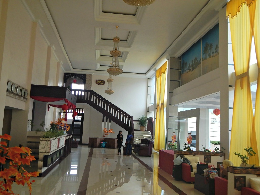 Mama, Dudu and Their Everyday Adventure: Menginap di Grand Batu City Hotel