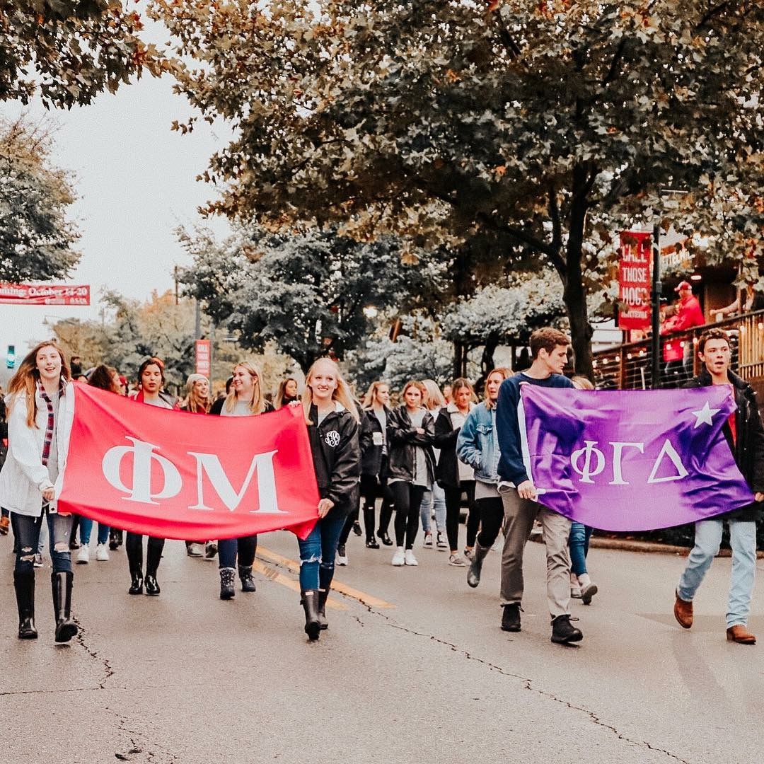 University of Arkansas Panhellenic Blog: Phi Mu: Homecoming 2018