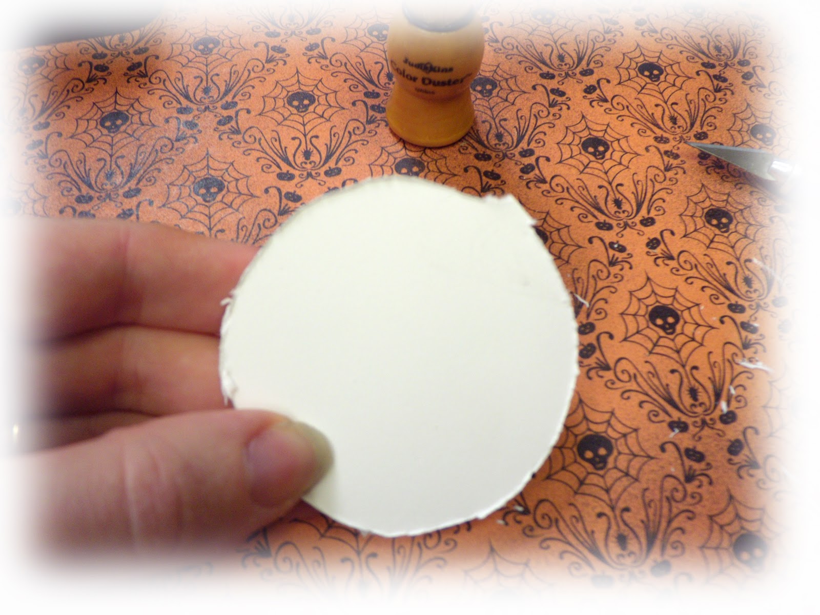 Glitter Tart Designs: Vintage Witch Nut Cup ~ Tutorial