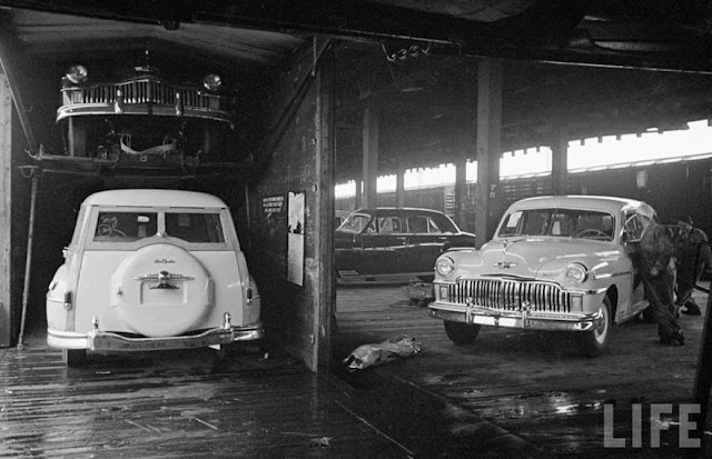 Industrial History: Carrying Automobiles in Boxcars