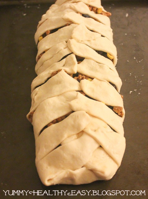 Yummy Mummy Taco Braid {Fun Halloween Dinner!} - Yummy Healthy Easy