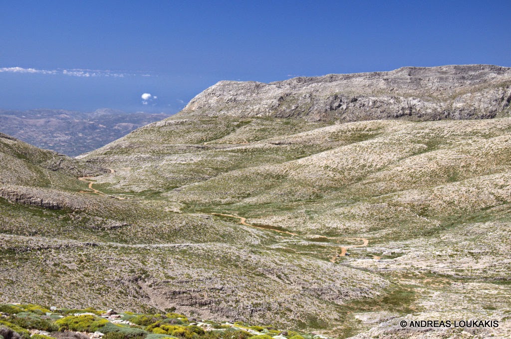 EXPLORE MOUNTAINS: ΣΤΗΝ ΚΟΡΥΦΗ ΤΟΥ ΨΗΛΟΡΕΙΤΗ 2456μ, (ΔΙΑΔΡΟΜΗ ΝΙΔΑ-ΚΟΡΥΦΗ)