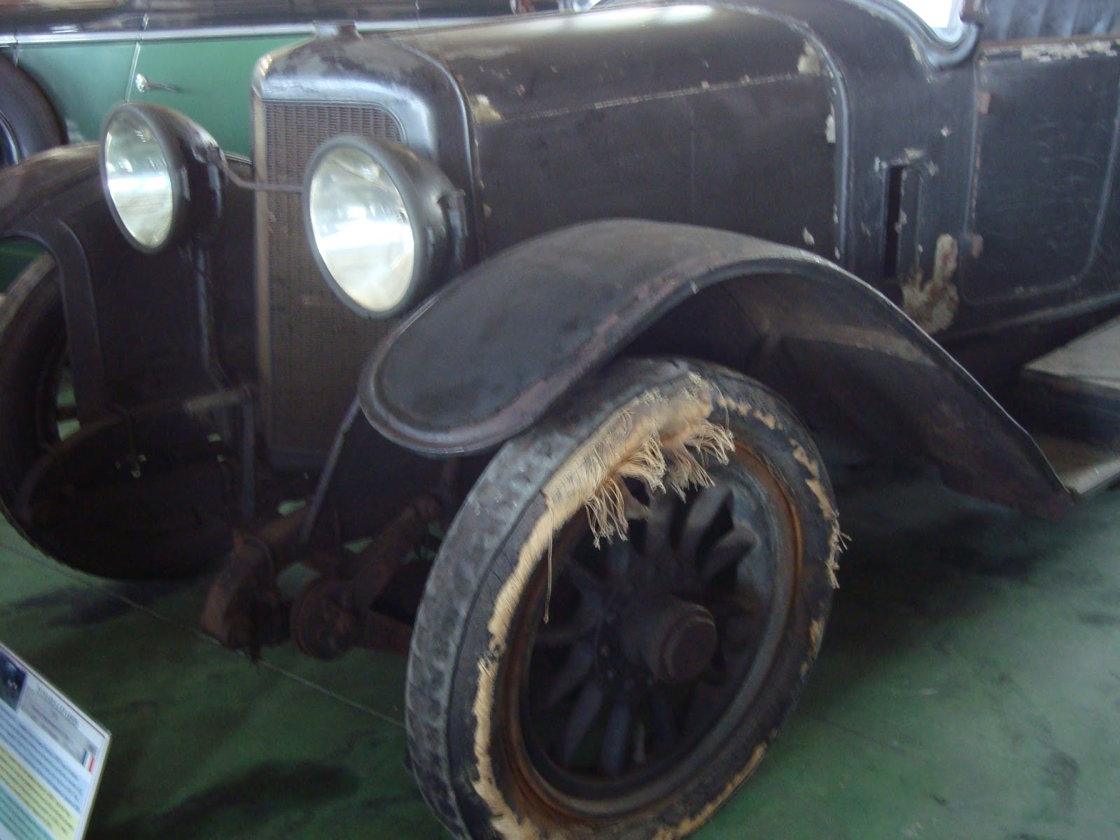 Bric à Brac Tournai: Visite guidée du Musée Mahy-mobiles à Leuze ...